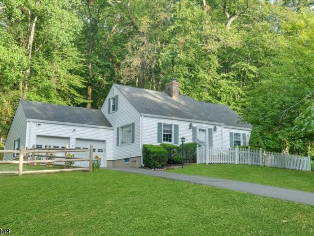 27 Wood Rd