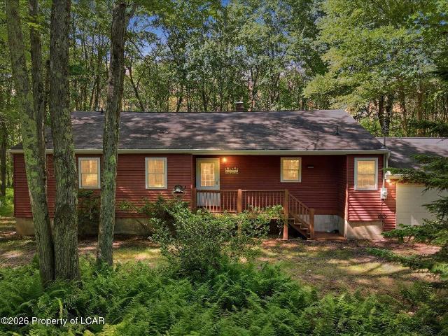 27 Wolf Way