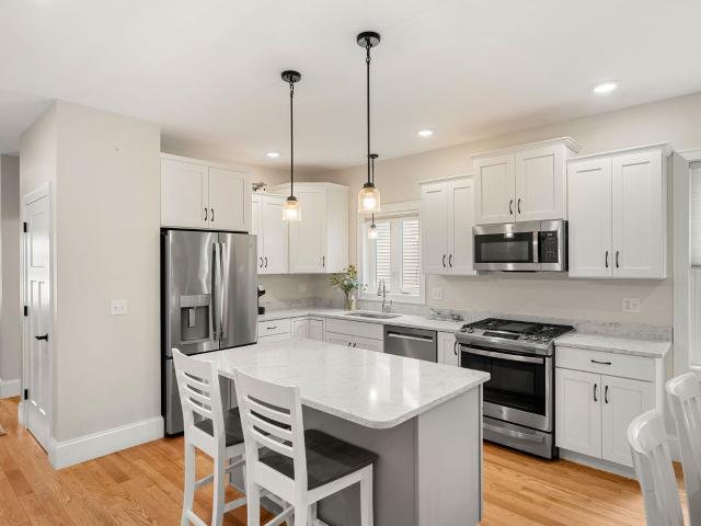 27 Abenaki Circle