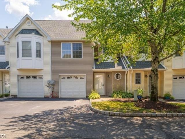 27 Angela Way, Berkeley Heights Twp, NJ 07922