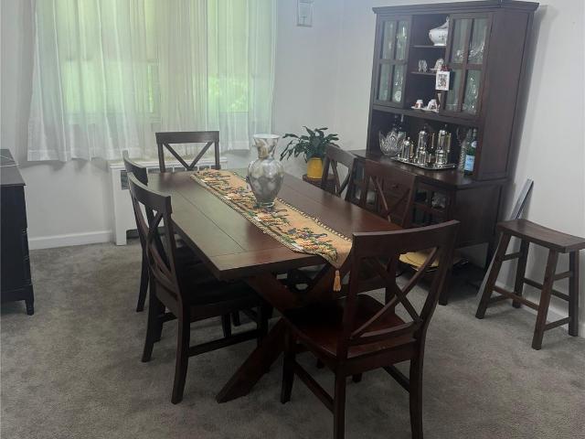 27 Avon Circle D