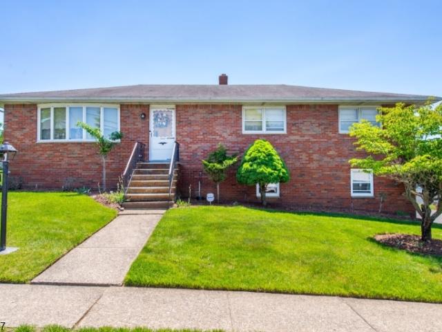 27 Bartsch Ave