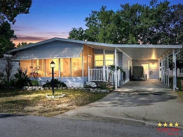 27 Bayberry Dr, Leesburg, FL 34788