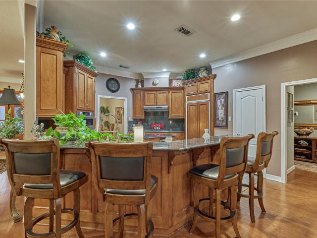 27 Bent Tree Ln, Montgomery, TX 77356 | MLS #19341