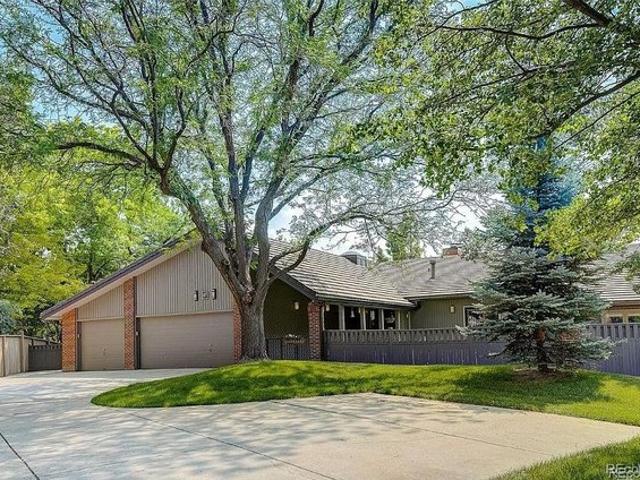27 Beacon Hill Ln, Greenwood Village, CO 80111