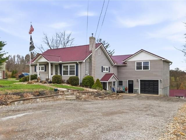 27 Bock Ln, Baden, PA 15005 | MLS #1744
