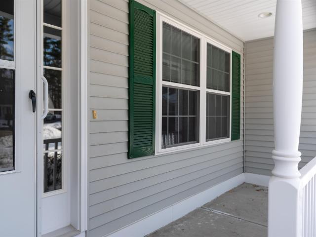 27 Bowes Circle