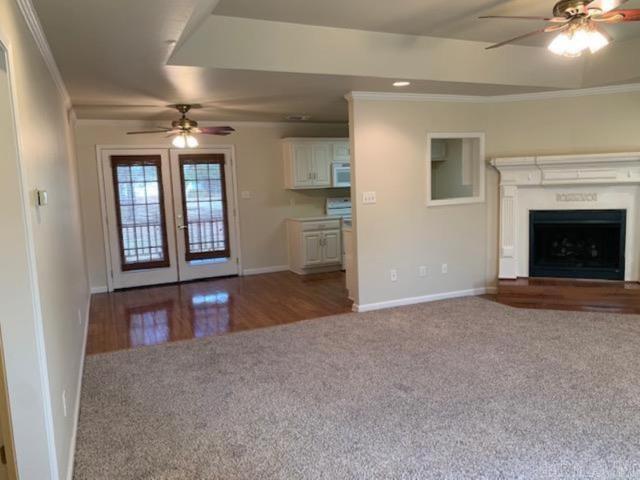 27 Broadmoor