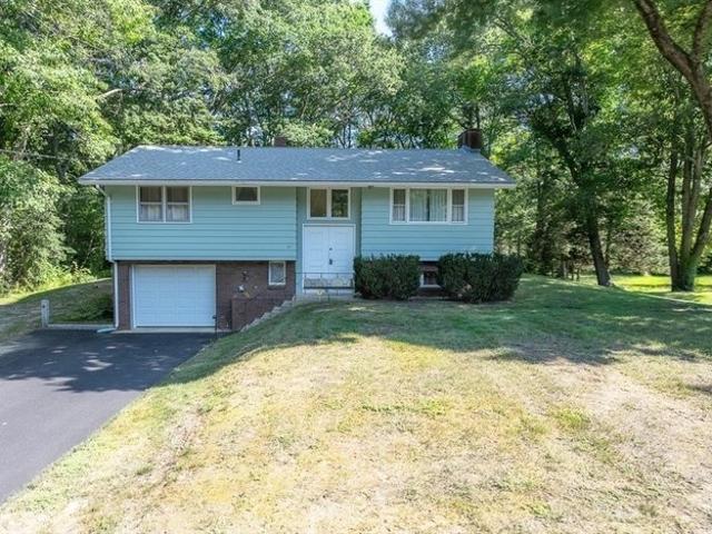 27 Brook St, Kingston, MA 02364