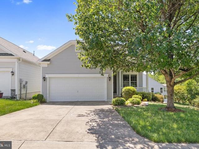 27 Buchanan Ct, Fredericksburg, VA 22406
