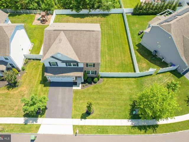 27 Carrington Way