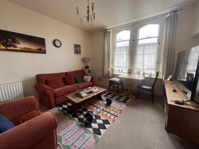 27 Castle Road, Clevedon