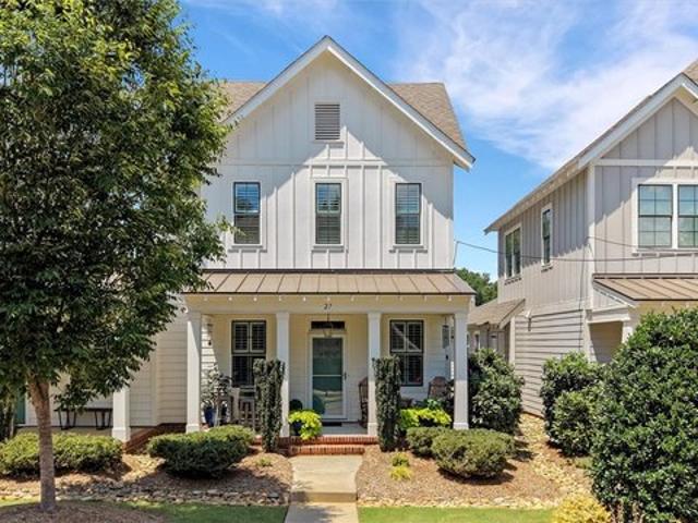 27 Center St, Travelers Rest, SC 29690