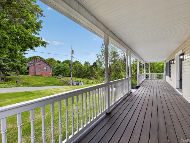 27 Cedar Drive