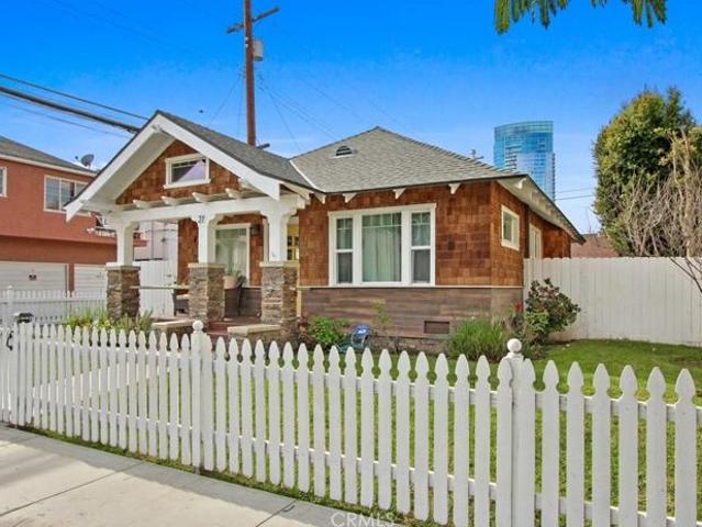 27 Cerritos Ave, Long Beach, CA 90802