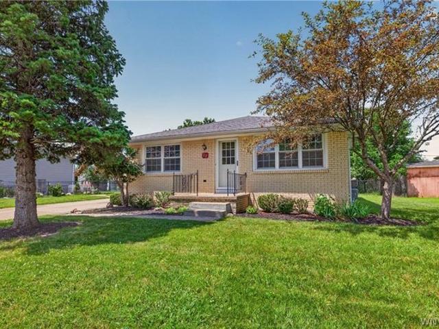 27 Cheryl Rd, Buffalo, NY 14224