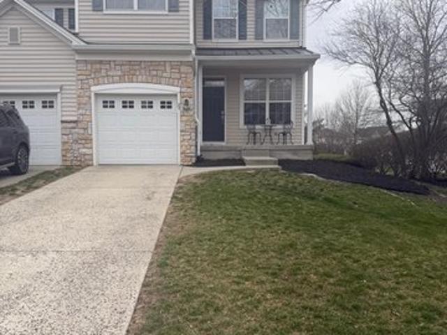 27 Compass Cir, Mount Laurel, NJ 08054
