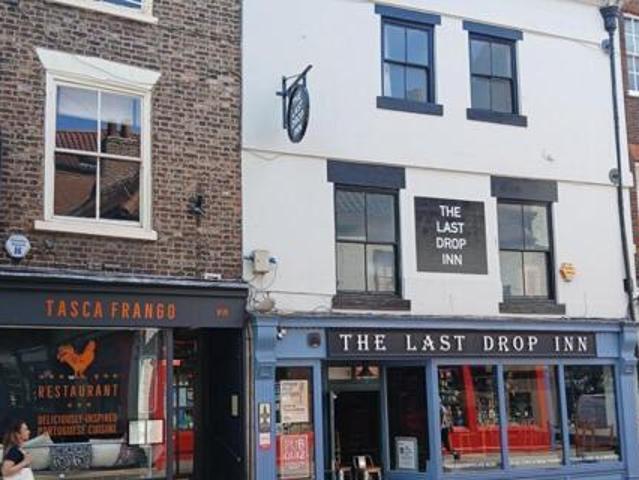 27 Colliergate, The Last Drop Inn, York, Pub To Lease