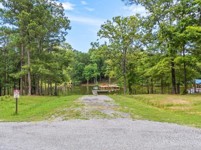27 County Road 819