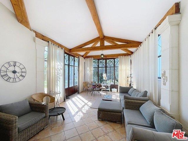 27 Clos Saint Marthe, CA 13910