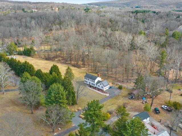 27 Cratetown Rd