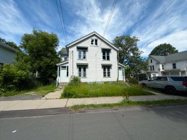 27 Daniels Ave