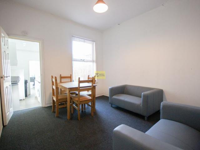 27 Dawlish Road