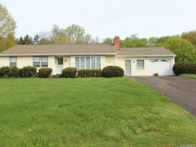 27 Deerfield Dr, Shelton, CT 06484
