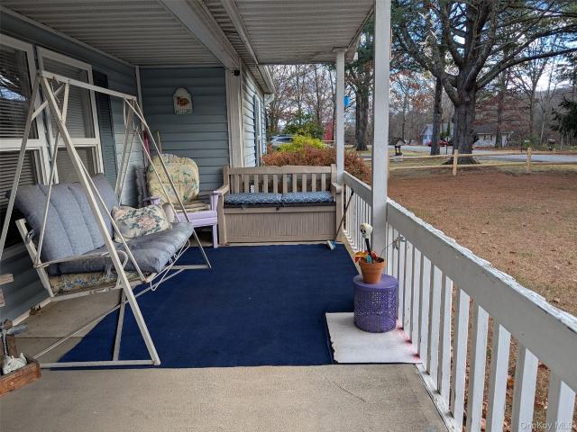 27 Delaware Dr, Sparrowbush, NY 12780 | MLS #938101