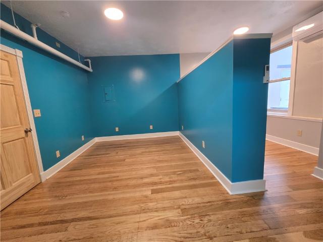 27 E Main Street # 202