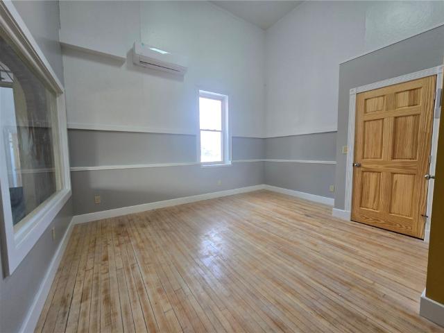 27 E Main Street # 317
