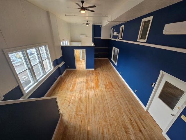 27 E Main Street # 318