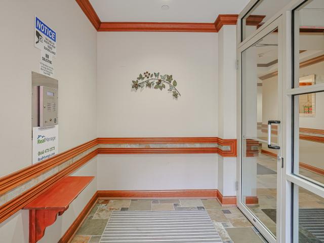 27 E Hattendorf Avenue # 213
