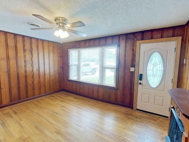 27 East Drive