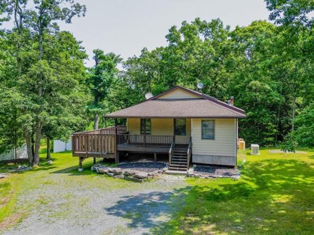 27 Elbert Rd, Wurtsboro, NY 12790