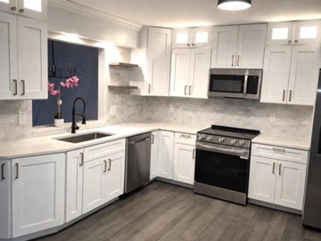 27 Fairfax St, Warrenton, VA 20186