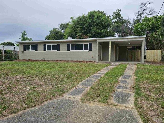 27 Feldor Dr, Pensacola, FL 32506