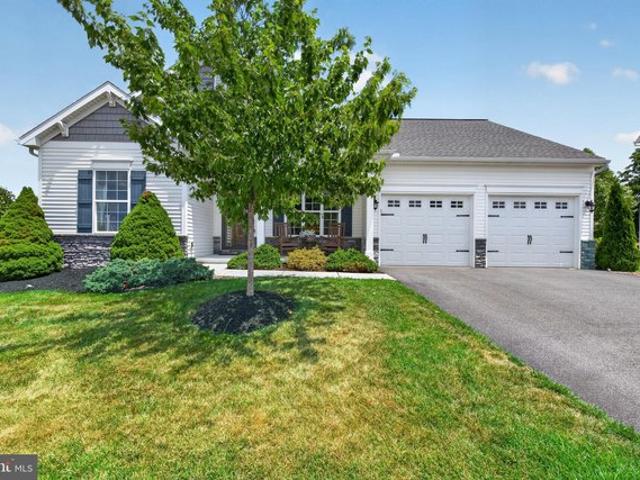 27 Finch Dr, Annville, PA 17003