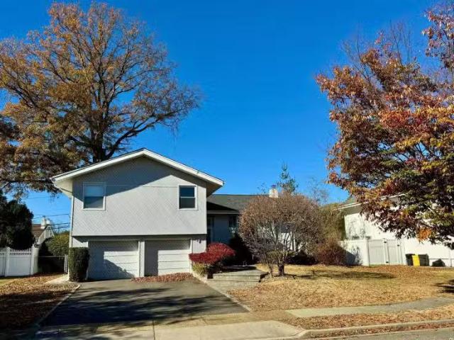 27 Fortune Ln, Jericho, NY 11753 MLS L3582078