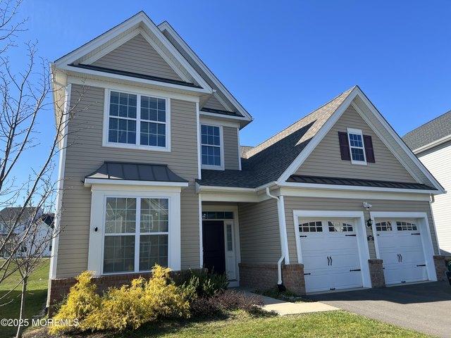 27 Flagstone Ct, Freehold, NJ 07728
