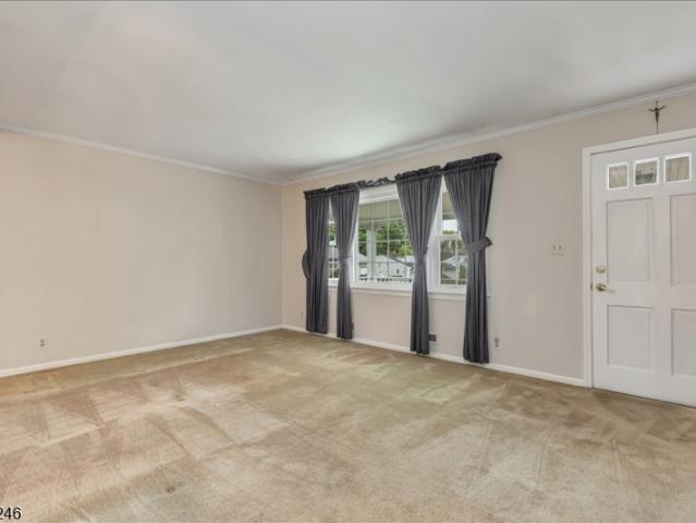 27 Fraley Dr