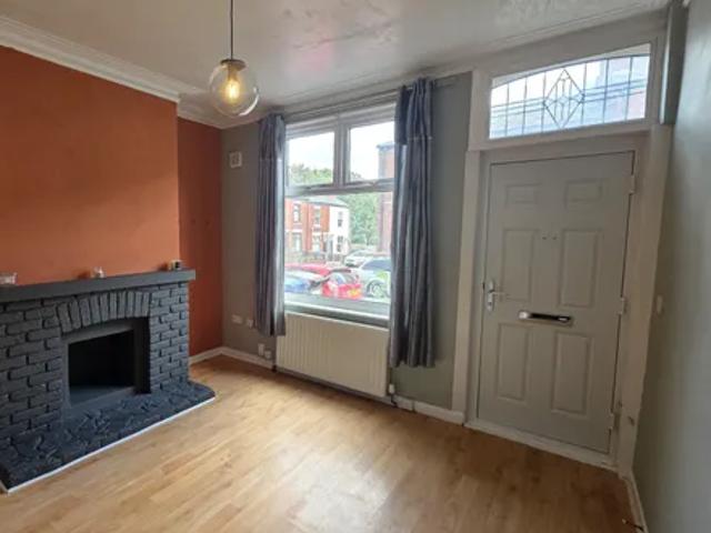 27 Freemantle Street, Cheadle, SK3 9LF, United Kingdom | 2 bed townhouse for rent #167489576 | Rentberry