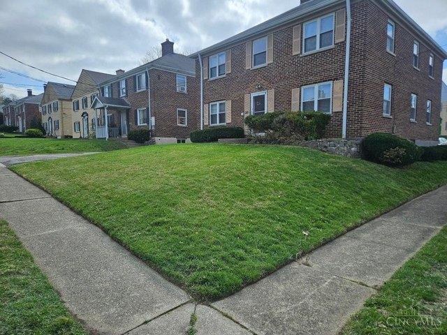 27 Gahl Ter, Reading, OH 45215