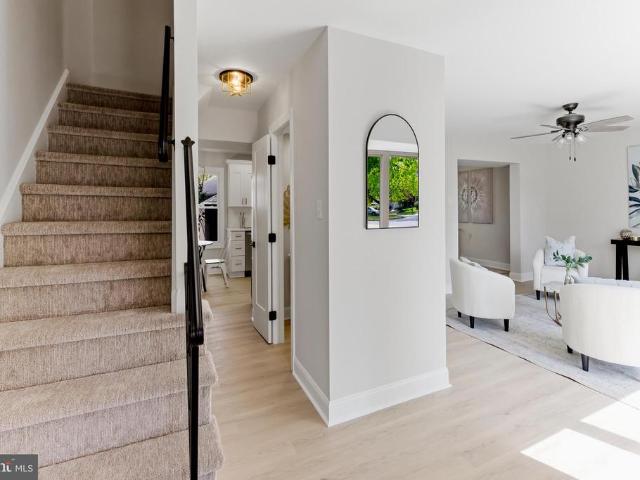 27 Gardenia Drive