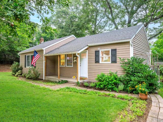 27 Glen Drive