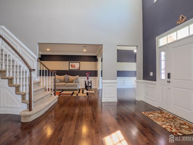 27 Greylynne Drive