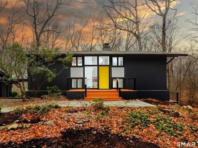 27 Hackberry Hill Rd, Weston, CT 06883