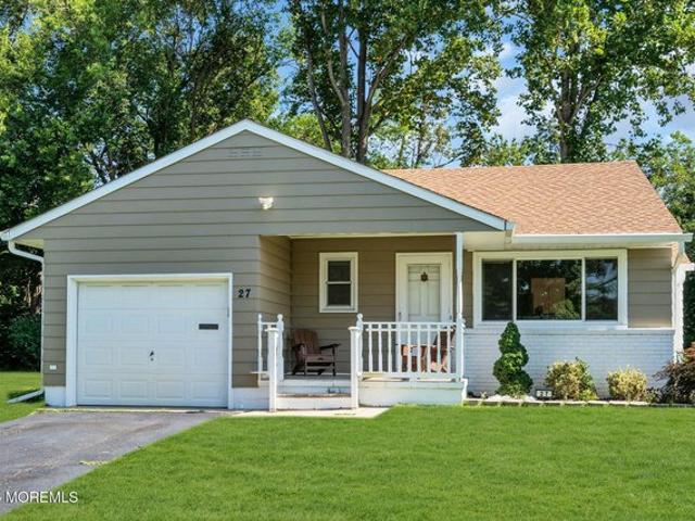 27 Hare Bell Holw, Toms River, NJ 08755