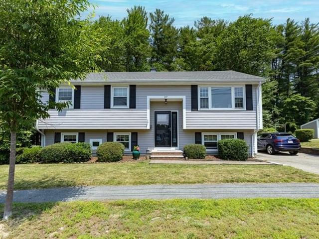 27 Hayes Ave, Beverly, MA 01915