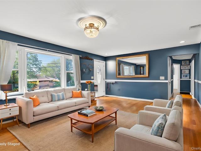 27 High Hill Avenue